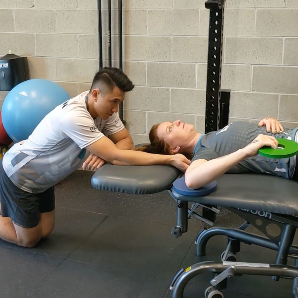 Exercises to help you reach your arm further behind your back – Lift Clinic