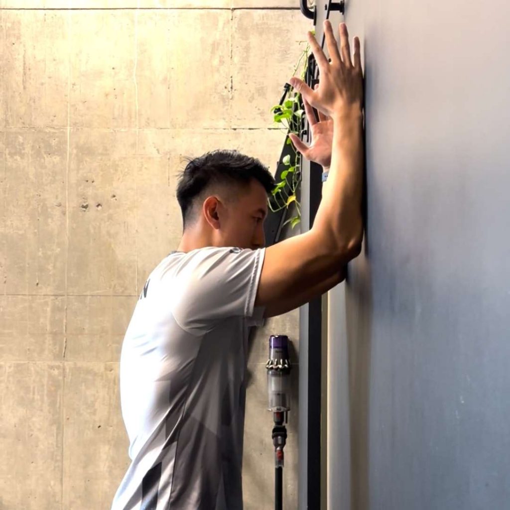 Shoulder Exercises for Overhead Pain – Lift Clinic