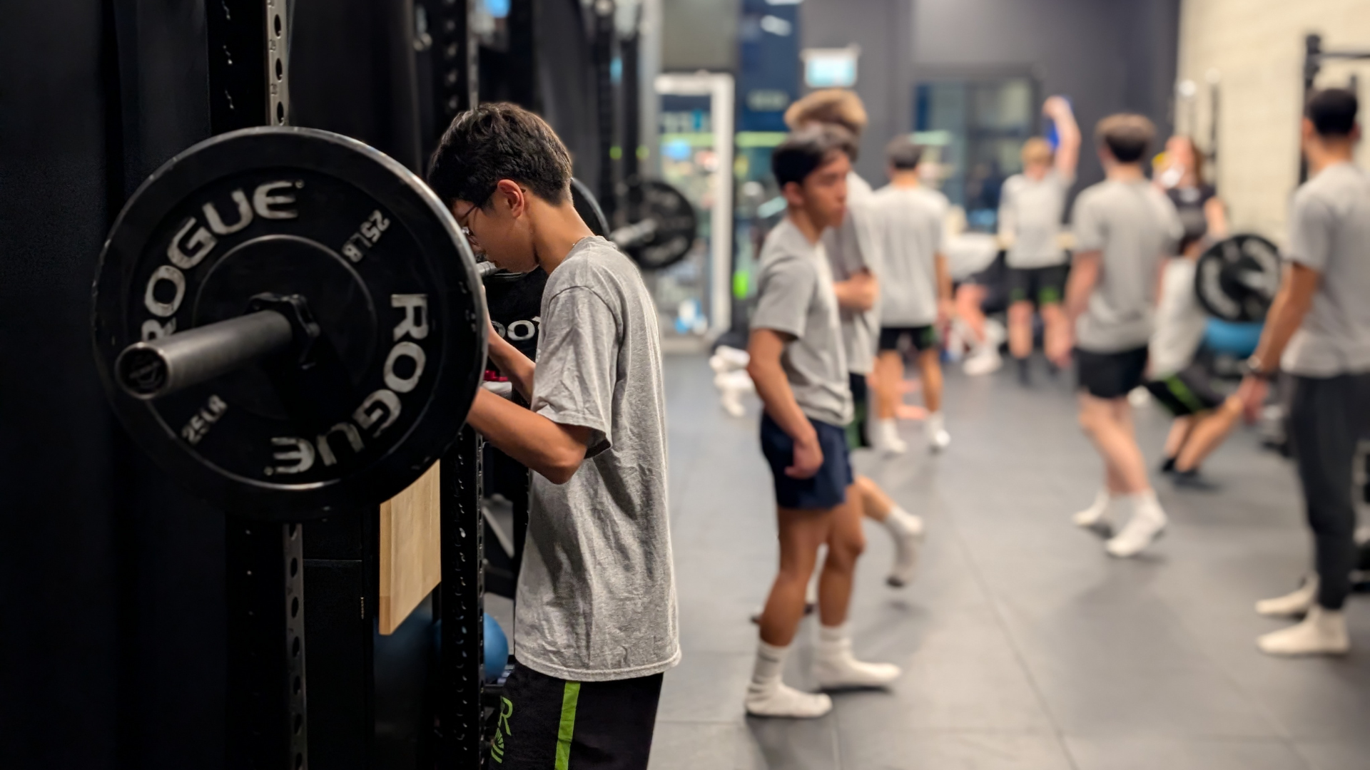 Science of Strength: Resistance Training for Youth Aged 12–15 – Lift Clinic